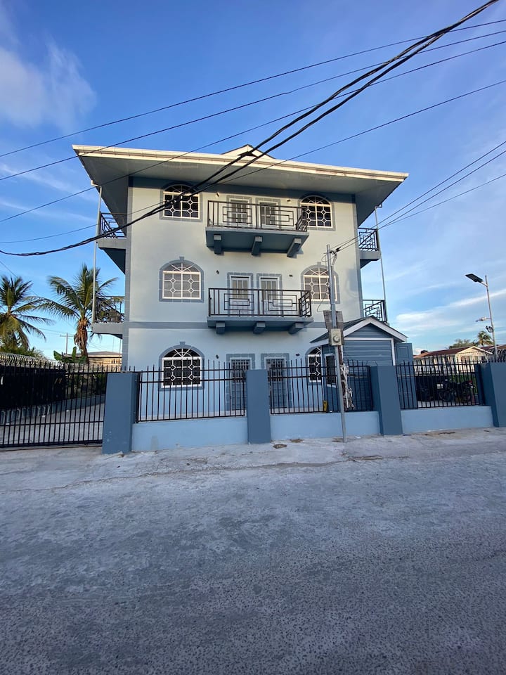 Suite Breeze Apartments - Guyana