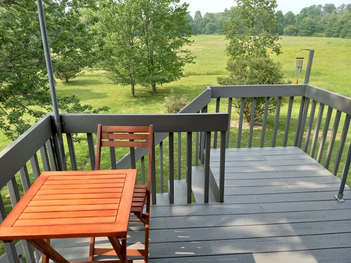 Inviting Apartment-great Location-brook View Lodge - Catskill, NY
