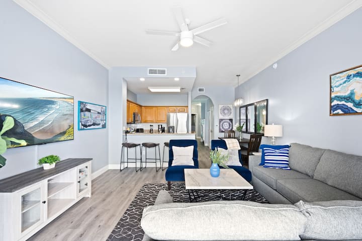 Renovated Condo 2 Miles Away From Disney Lake View - Orlando