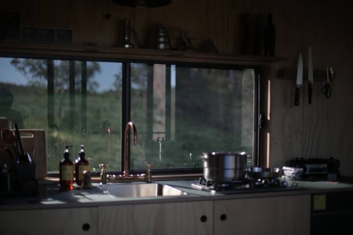 Secluded Designer Off Grid Cabin Pet Friendly - Dungog