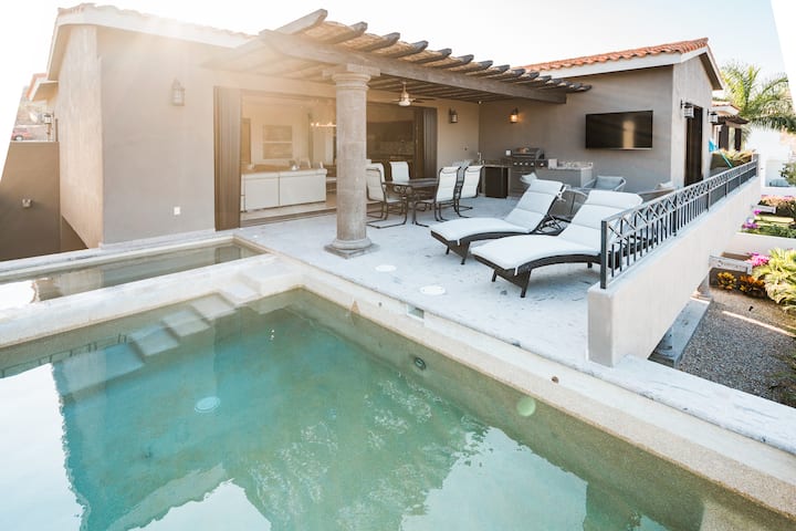 New 5 Bed. Villa With Ocean View - San José del Cabo