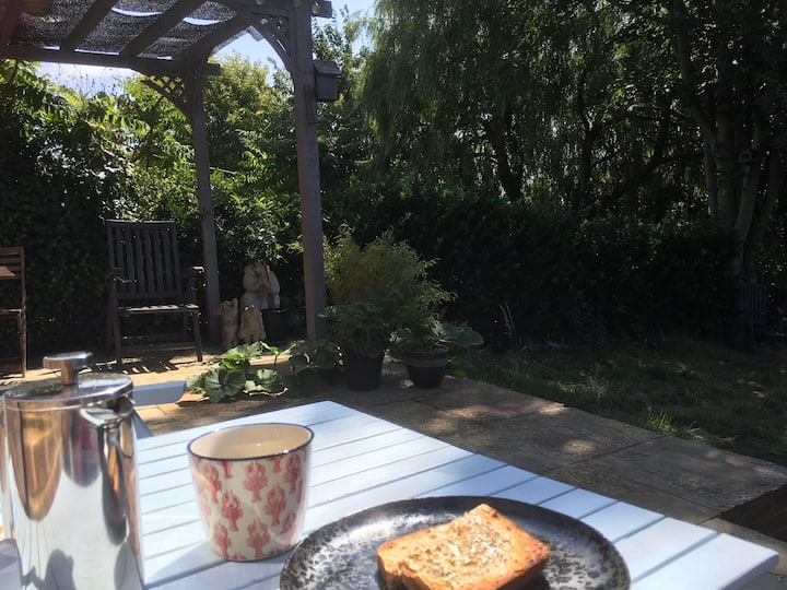 Art And Grow House - Seaford