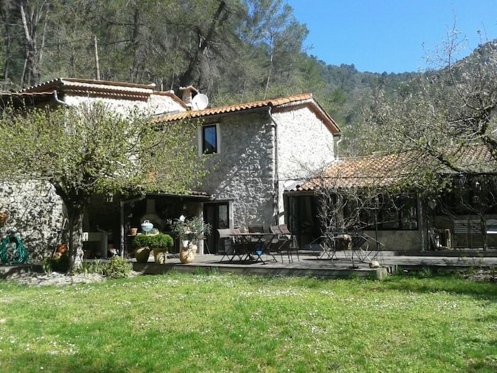 Bergerie Nichée Dans La Nature Arrière Pays Niçois - La Turbie