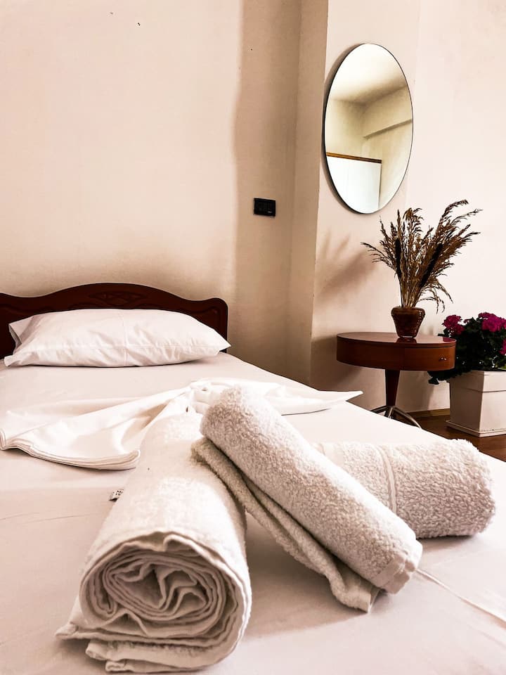 Ola’s House - Saranda