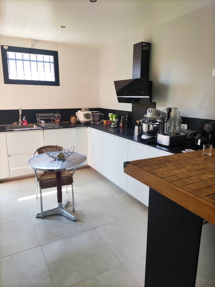 À 20 Min De Paris Et De Cdg - Sevran