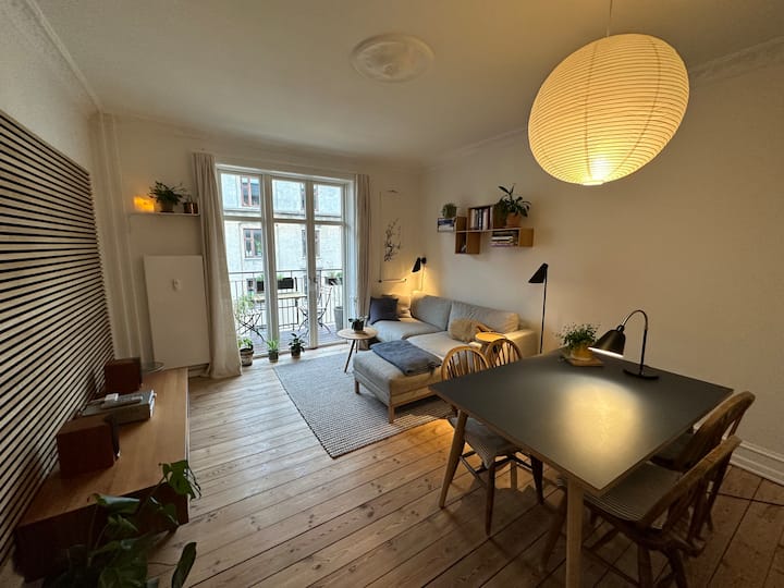 Refurbished Apartment With Balcony, 54 Sqm - Copenhagen
