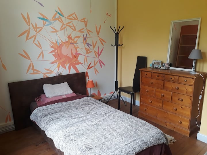 Chambre Dans Maison - Vals-les-Bains