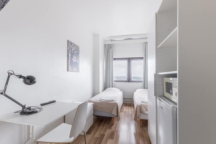 Sky Hostel / Twin Room - Helsinki