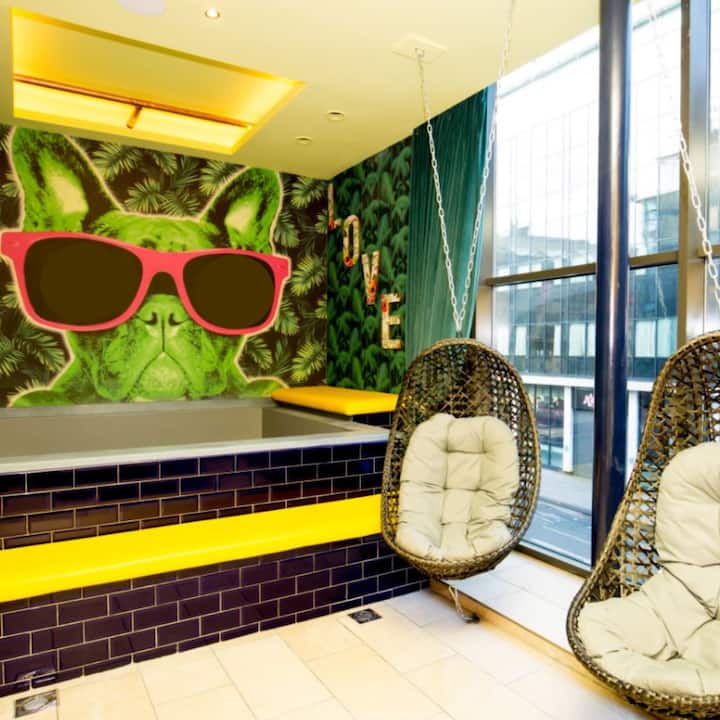 Flamingo Suite At The Shankly Hotel - イギリス リバプール