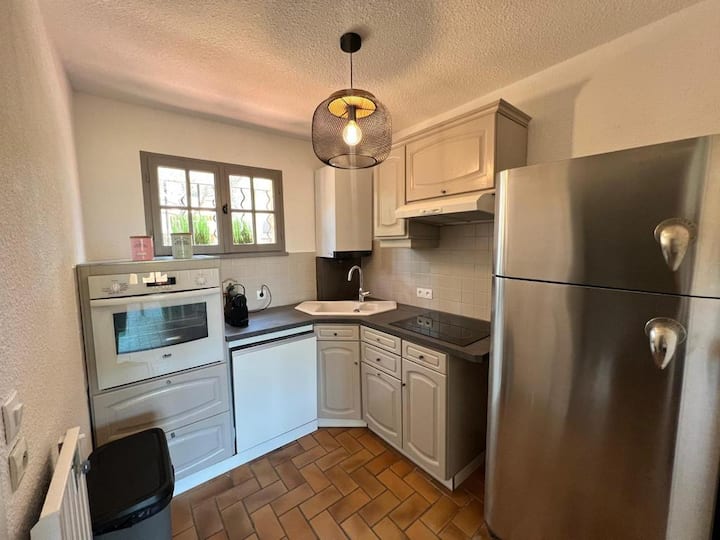 Appartement à 2 Pas De La Mer - Saint-Raphaël