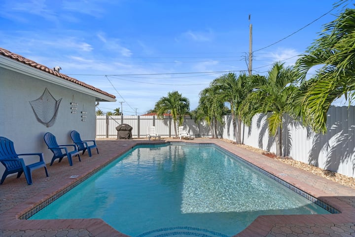 Lake Worth Beach House - Lake Worth, FL