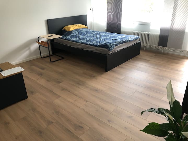 45 Qm Appartment In Köln Neu-brück - Colonia