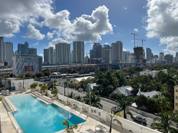 2/2 Condo In Little Havana With Views! - Miami, FL