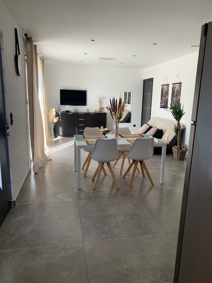 Charmant Appartement Avec Piscine Privatisée - Cassis