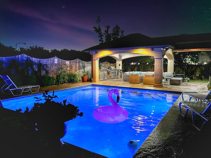 Luxury Oasis Heated Pool With Game Room - Richmond, TX