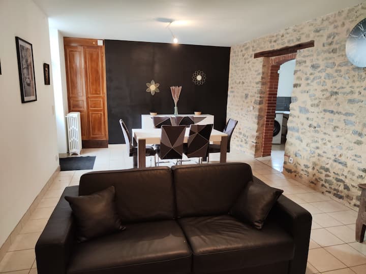 Maison De Ville Au Calme - Saint-Amand-Montrond