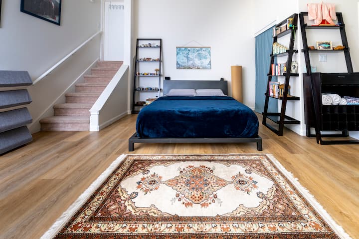 Private North Seattle Studio - Medina, WA
