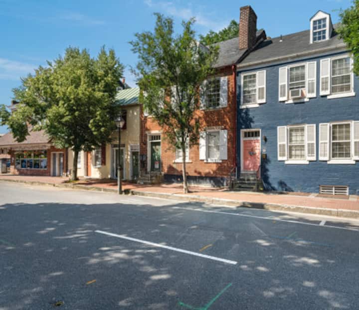 Eirene- Walk To Vre & Downtown - Fredericksburg, VA