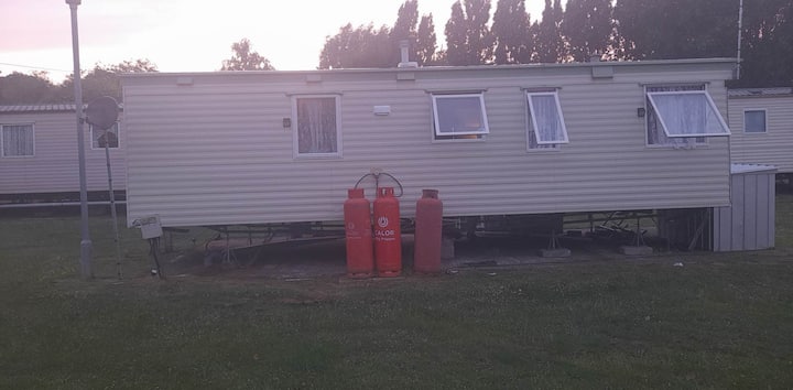 Happy Campers - Isle of Sheppey