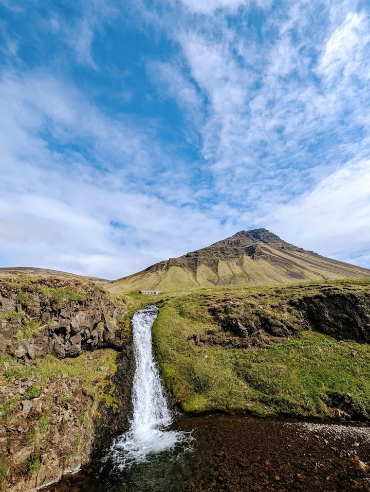 Instant Twin Room In Rauðsdalur - Iceland