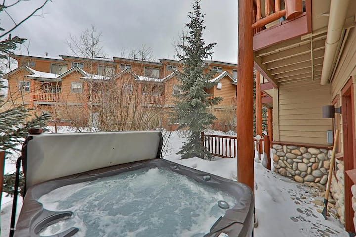 Sawmill Downtown Retreat #212 - Winter Park, CO