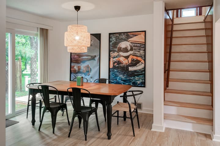 Two Sisters' Summer House - South Yarmouth, MA