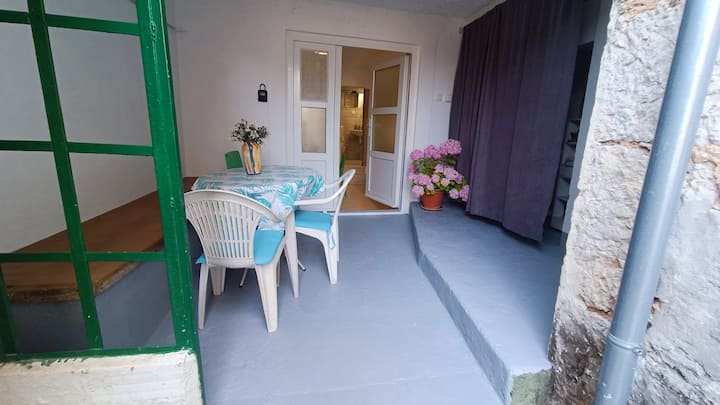 Apartment Viki With Free Parking - Skradin