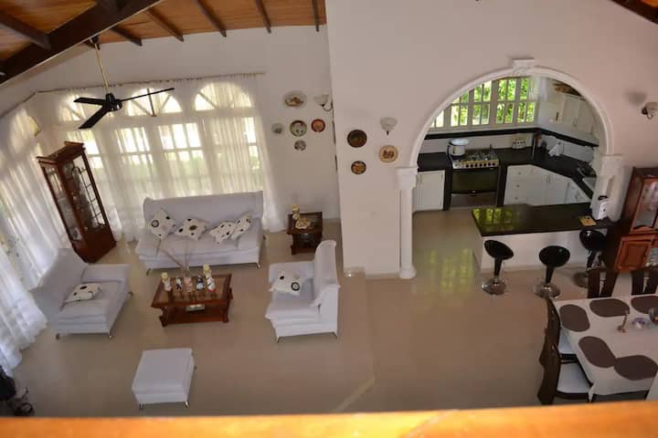 Cabaña Paradise Frente Al Mar, Piscina Y Jacuzzi - Covenas