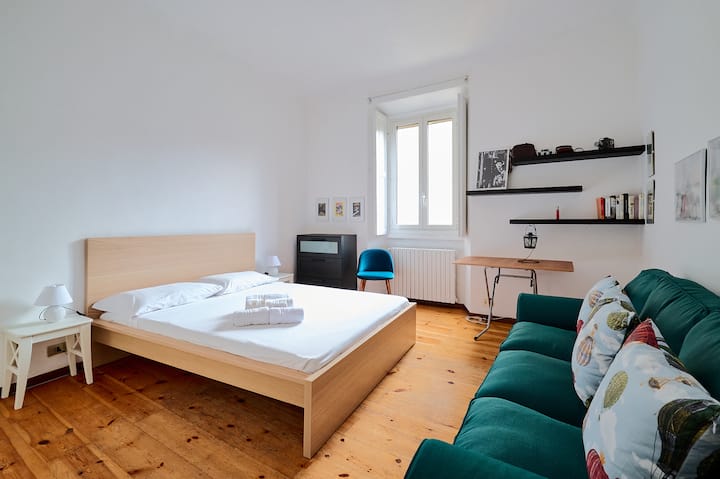 Xenia Milano - 2rooms Apt. In Via Custodi 10 - Milán