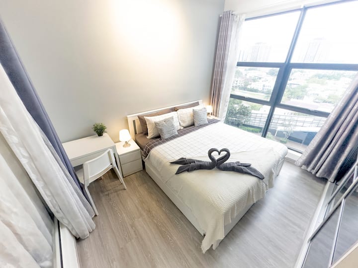 Hartes (Freeparking, Netflix) - Kuala Lumpur