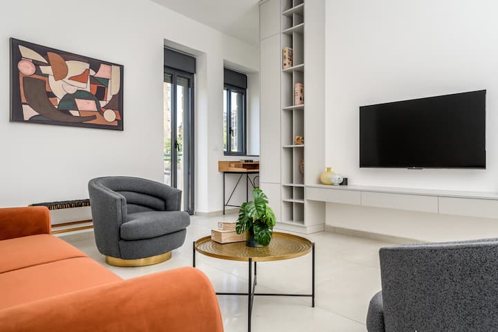 Trust Inn 3.10 Ceiling 1b - Jerusalem