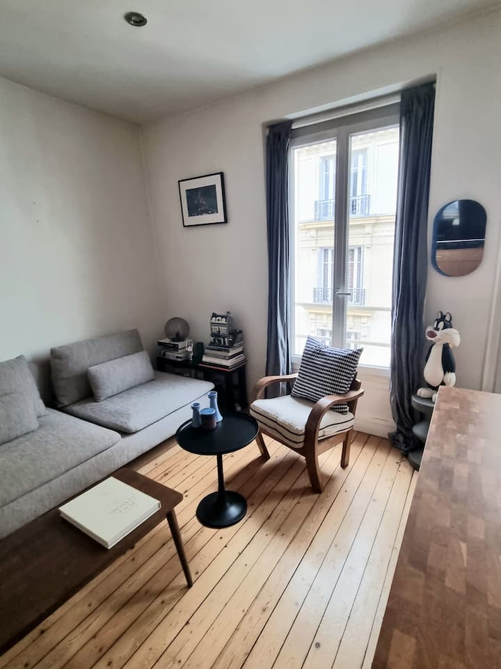 Appartement De Charme Dans Les Batignolles - Levallois-Perret