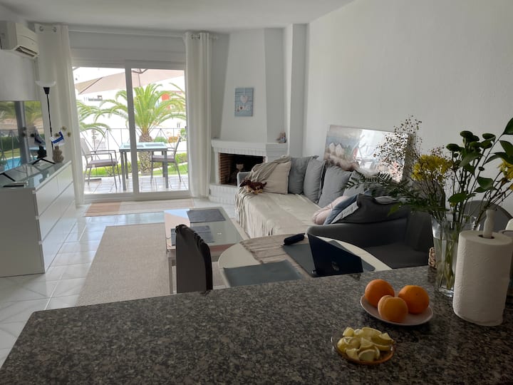 Sea/pool View Apt., Free Parking. - Los Montesinos
