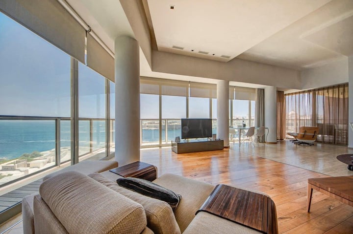 Stunning 3br In Tigne, Sliema - Malta