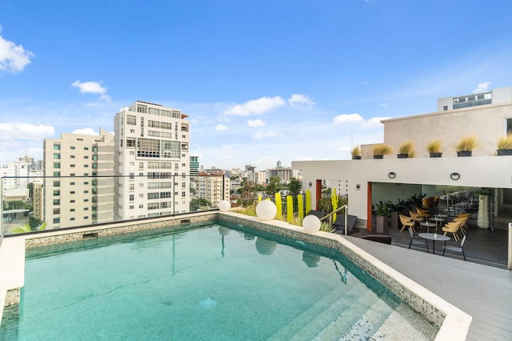 Regatta Living Ii Piantini | Balcony, Sauna & Pool - Santo Domingo, Dominican Republic