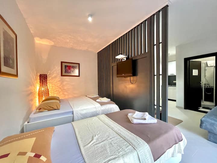 Tp 777 Apartments With Pool-studio With Balcony - Budva