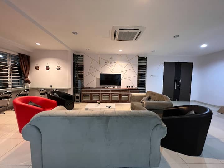 Freya's Homestay @Whole House - Seremban