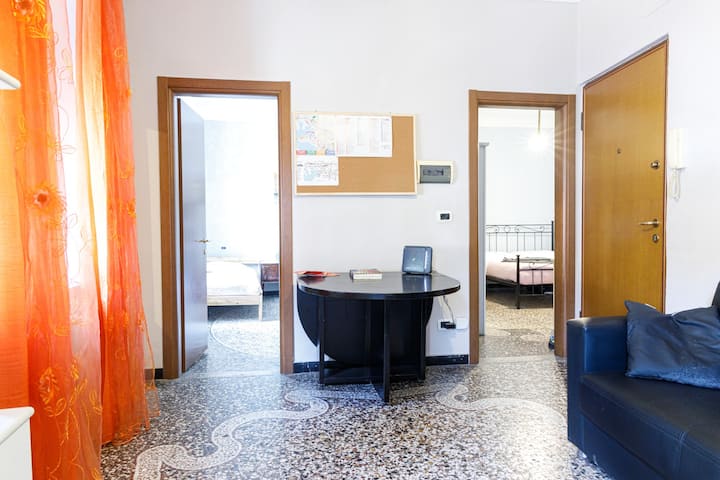 Casa Vacanze Al Fronte Del Porto - Genoa