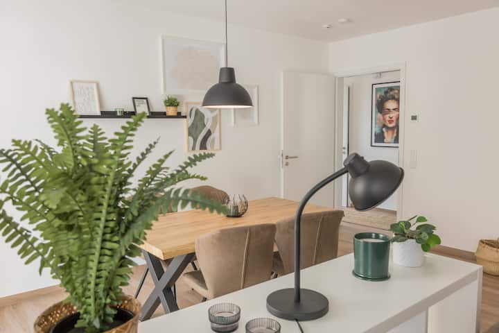 Luxury Apartment For 4 Persons | Incl. Parking Lot - Bad Salzuflen