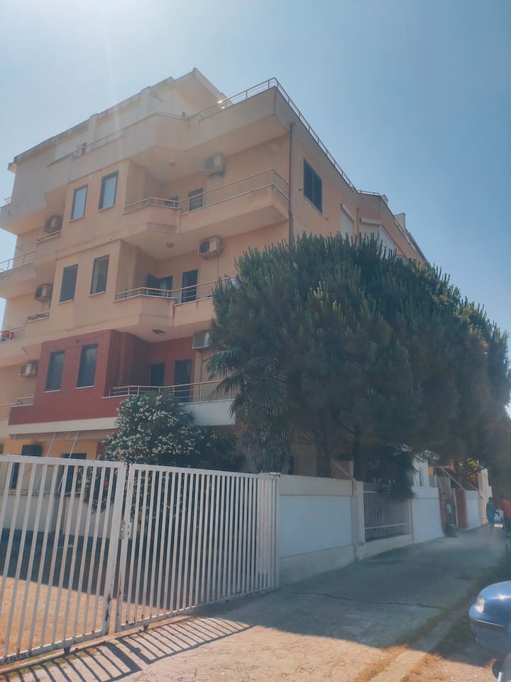 Nice Holiday Apartment With Sea View. - Spille