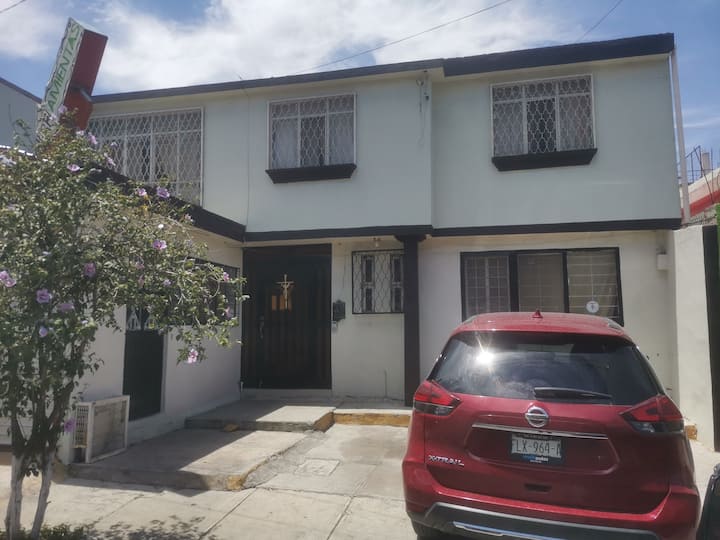 Hogar Cerca De Todo - Saltillo