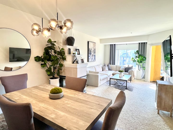 Beautiful 1bedroom -1bath Unit! - 爾灣
