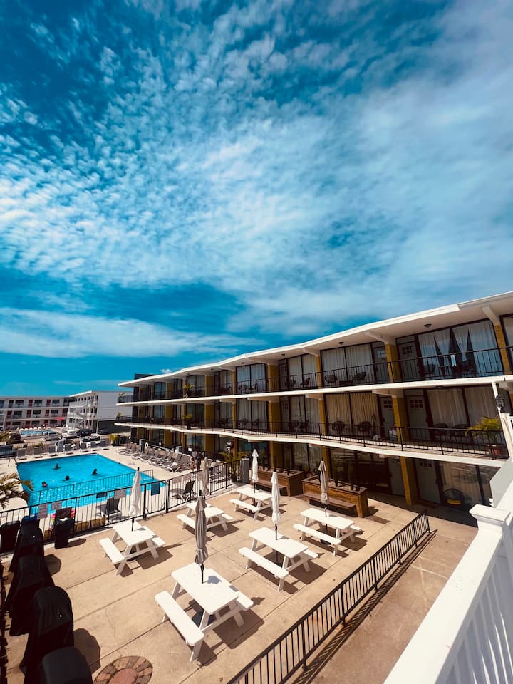 Sandcastle Sunset(104) - Wildwood, NJ