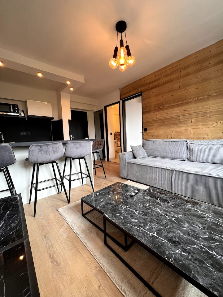 Vue Mont-blanc, Cosy, Ski Et Village - Combloux