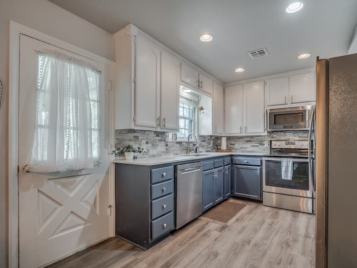 Family Friendly 3br+ Ping Ping + Bbq+ Games In Okc - Oklahoma City, OK