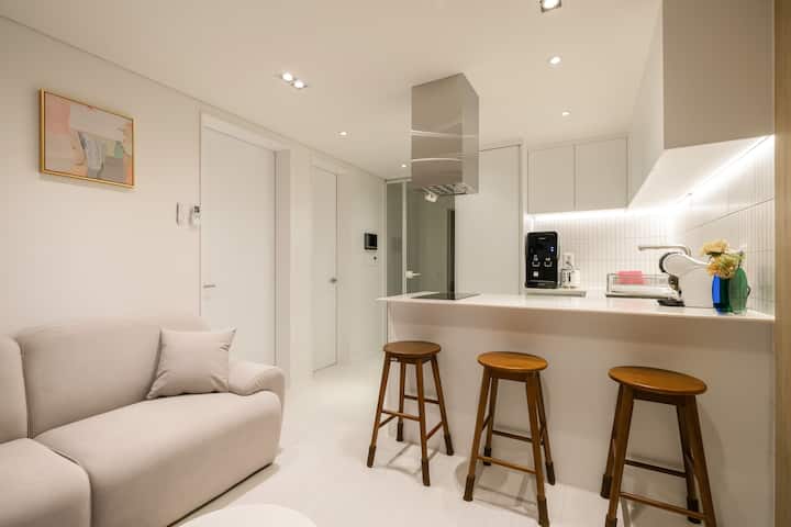 3f 302호 #장박할인 [서울 신축] 2룸+3베드 (고급 풀옵션) - Gwangju