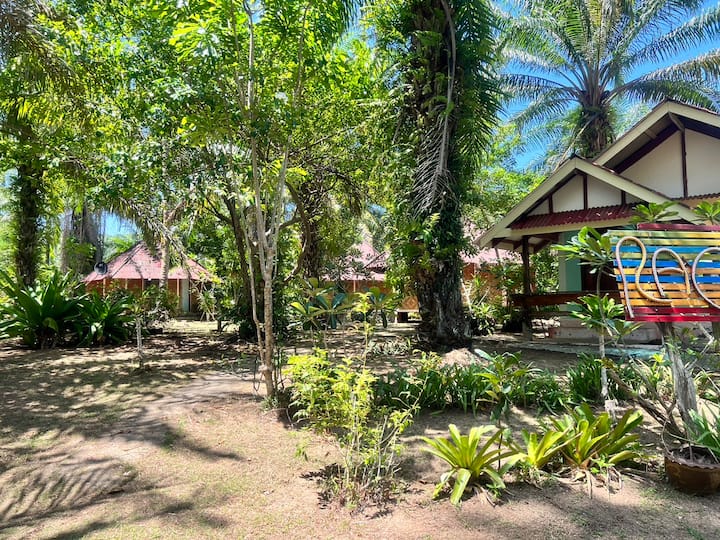 Family Ac Bungalow 7 (2 Double Bed) - Ko Lanta