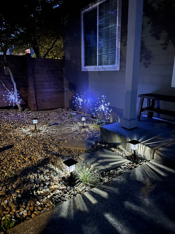 The Blue Door - Vancouver, WA