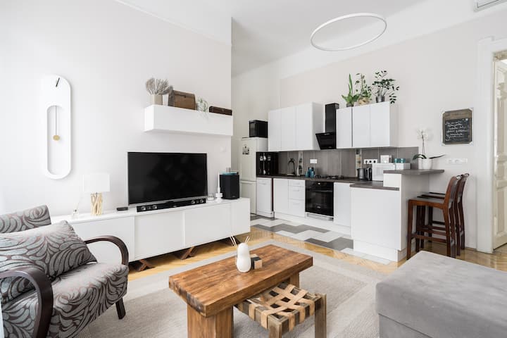 Sunrise Lounge Corvin 63m2 Ac - Budapest