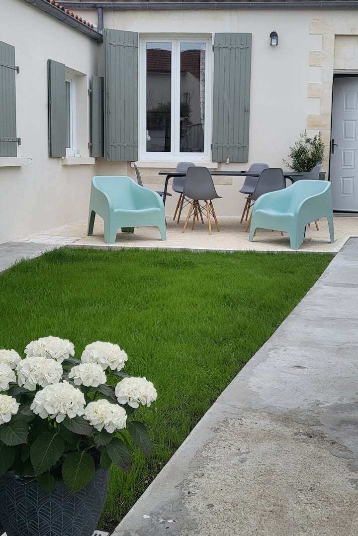 Chambre Proche Du Centre-ville - Parcs - Plage - La Rochelle